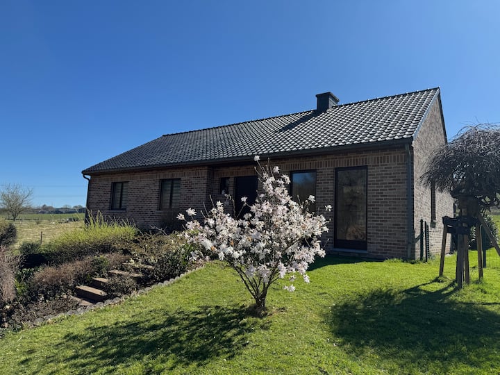 Maison Familiale Avec Garage. Nature Et Confort. - Trois-Ponts