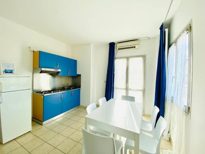 Augustus 20a - Piazza Mazzini - Immobil Relax - Jesolo