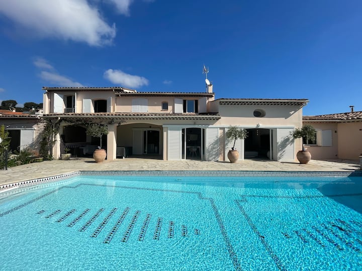 Villa Spacieuse Calme Absolu - Antibes
