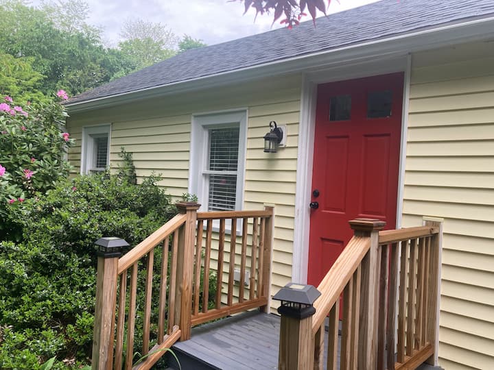 Bantam Ct - Near Restaurants - Litchfield, CT
