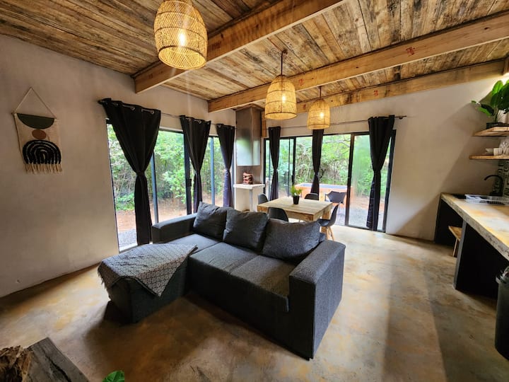 Hartbeest Bush Lodge 5 - Hartbeespoort