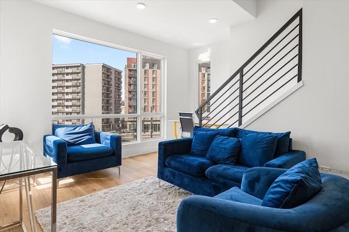 The New  Grand Metro Suite | Steps To Capitol Hill - Washington, D.C.