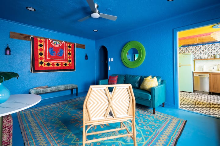 The Moroccan - Colorful & Cozy - Forest Hills, PA