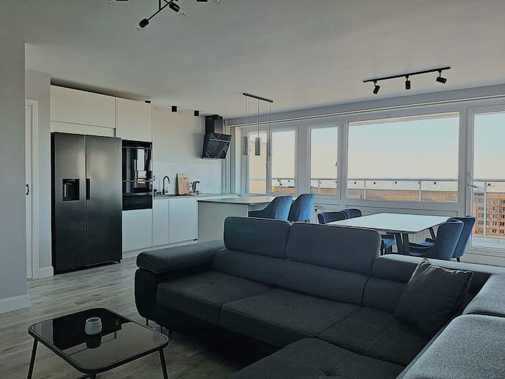 Bright Apartment With A View - Anderlecht