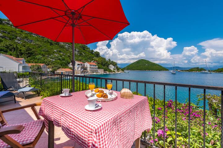 Family House Frana - Mljet