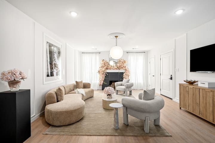 Downtown 7 Min • 90° Pool&spa • Gated Pkg •3br/3ba - Houston, TX