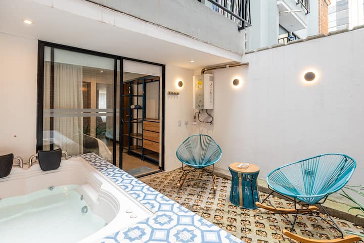 Amplio Apto Con Jacuzzi Privado, Ubicación Central - Bogota