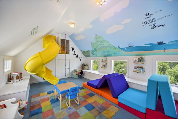 Doom - Home Owned By Renowned Game Designer - Rockwall, TX