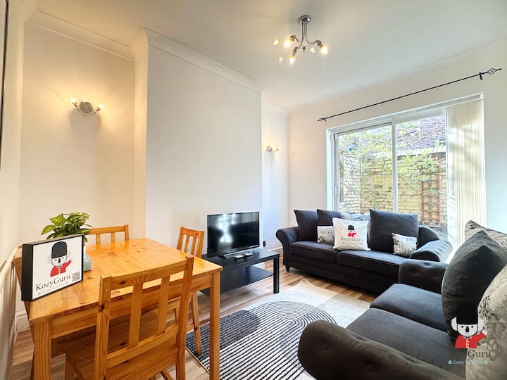 Kozyguru | Liverpool | 4br 7 Guests Comfy House - Liverpool