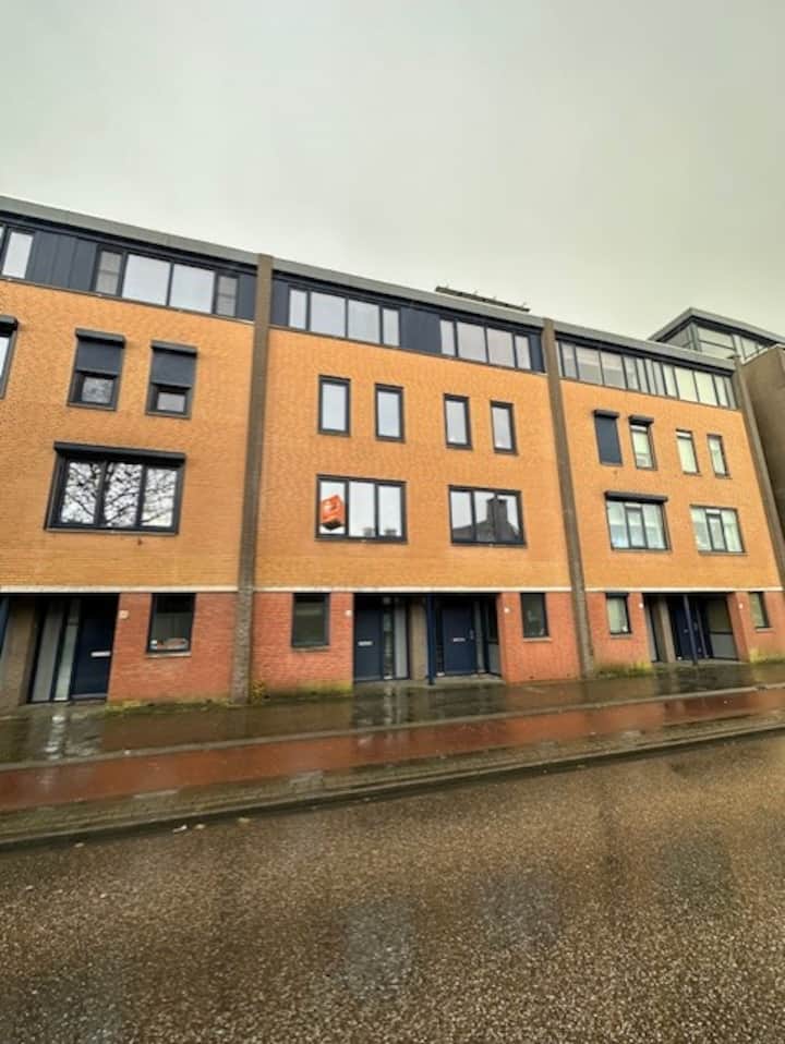 Big House In Roosendaal - Bergen op Zoom