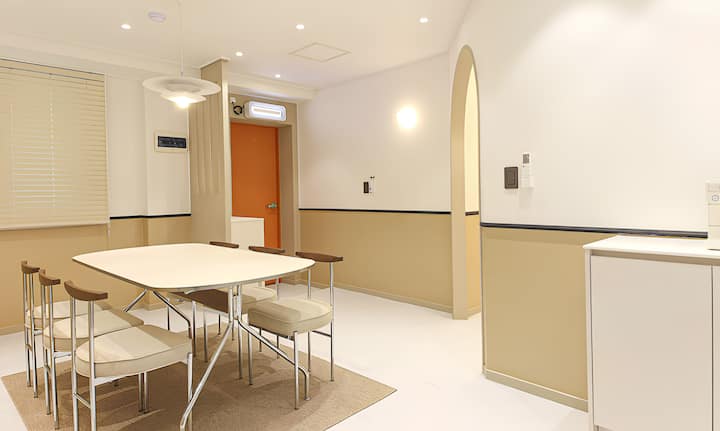 부산 영도 감성숙소, 서정적인 호텔 Family - Busan