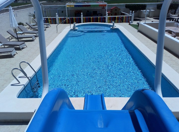 Luxury Countryside Villa, Amazing Facility & Pool - Dolores