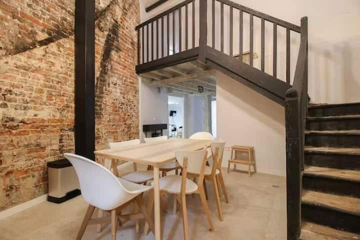 Dúplex Especial Estilo Loft - Santander
