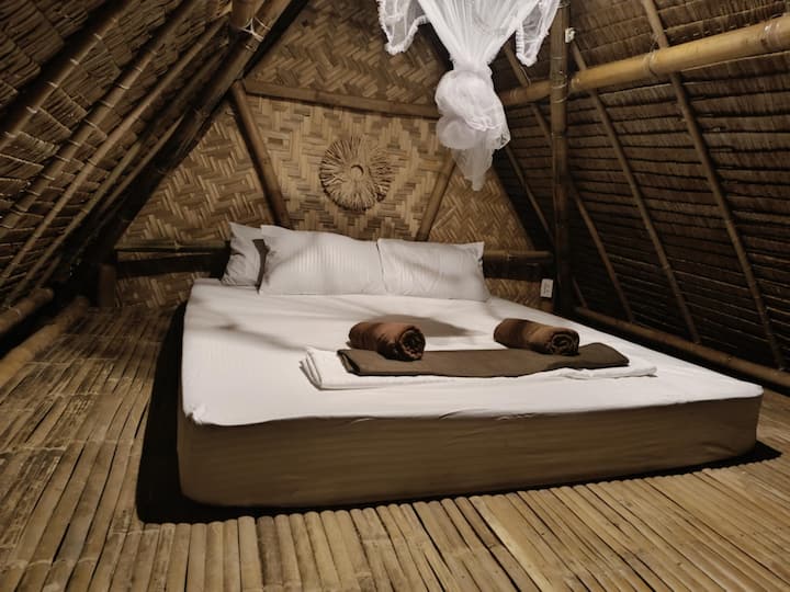 Jungle Tree House - Coron