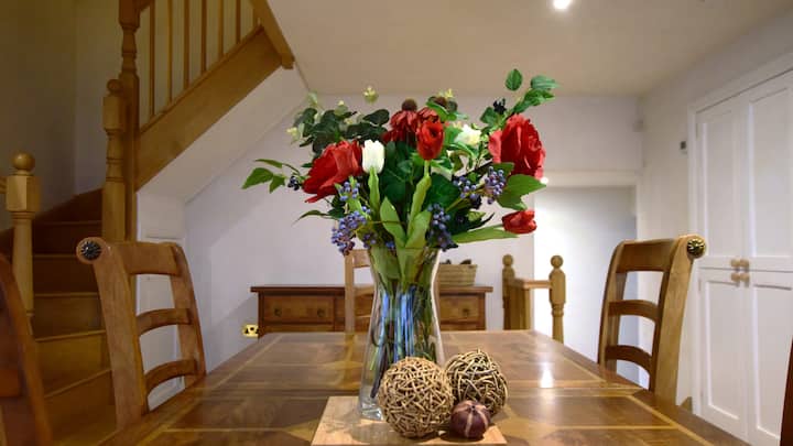 The Coach House | Midford Castle - Bath