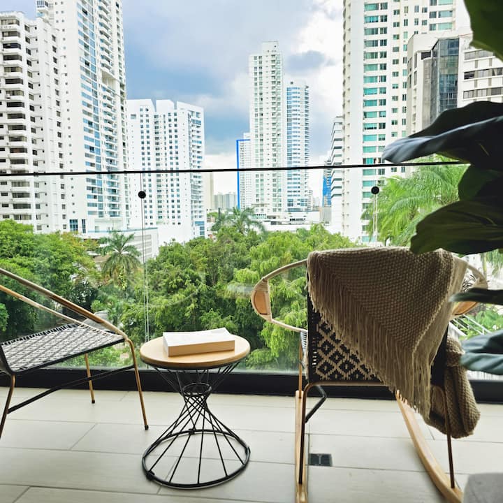 Cozy 1br•balcony Gym Rooftop Pool•near Multiplaza - Panama City