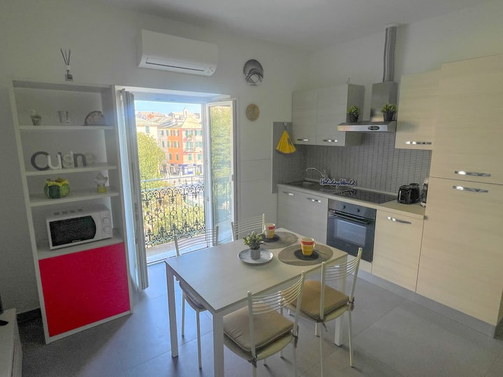 La Casa Della Piazza By Holiday World - Savona