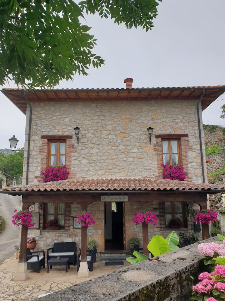 Casona Del Jou Vistas Montaña - Asturias