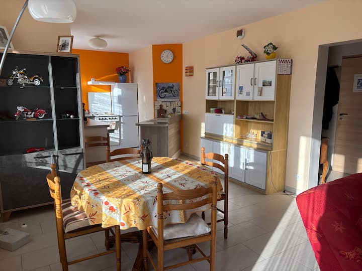 Appartement Une Chambre Au Centre Ville - Pontarlier