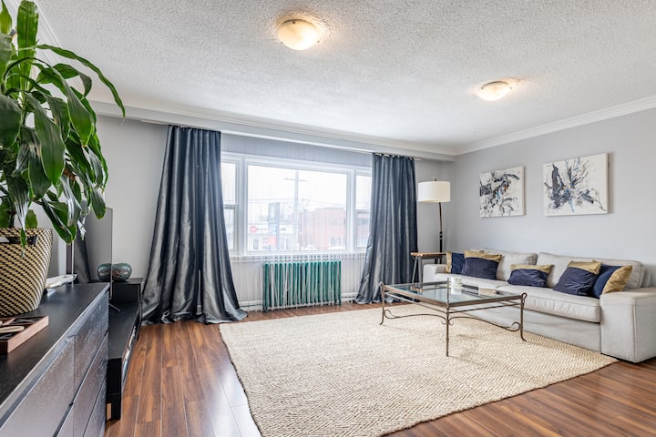 The Queensway Suite - Toronto