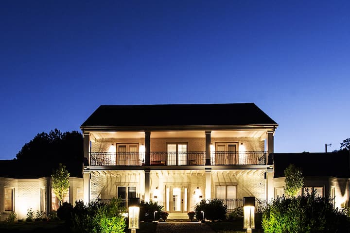 Luxury Nash Rental-reunion Stay - Franklin, TN