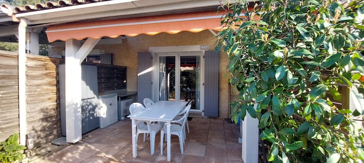 Spot éVasion, Maison De Vacances - Calvisson
