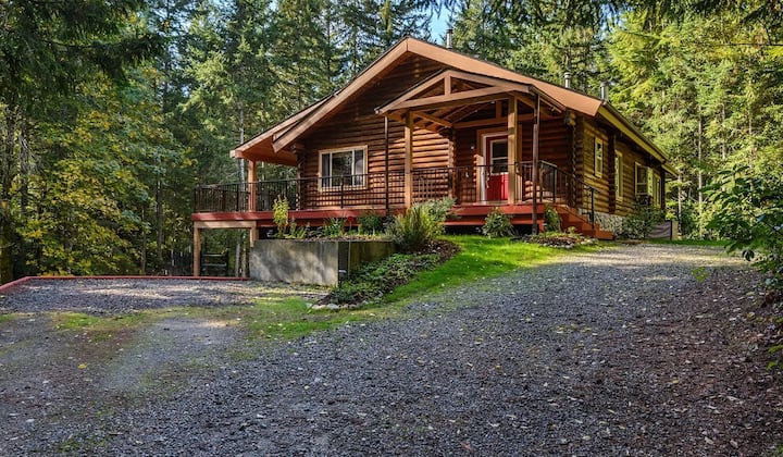 Ollala Farm Bed & Breakfast - Gig Harbor, WA
