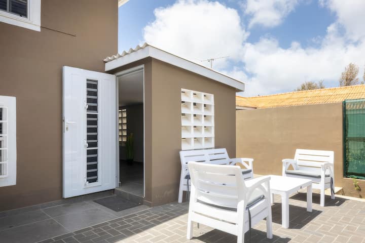 Casa Jixx, Voor 4 Personen. - Curaçao