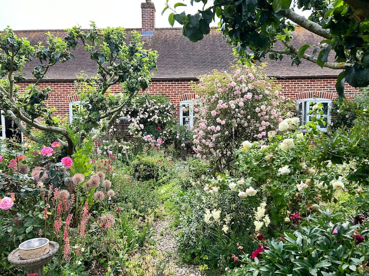 Spacious Country Cottage - Wantage