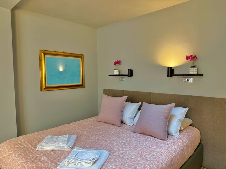 Suite Violet Casbah, In The Heart Of Menaggio - Menaggio