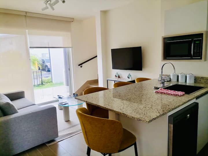 Peaceful Sea View Two Br Beach Villa - Panama