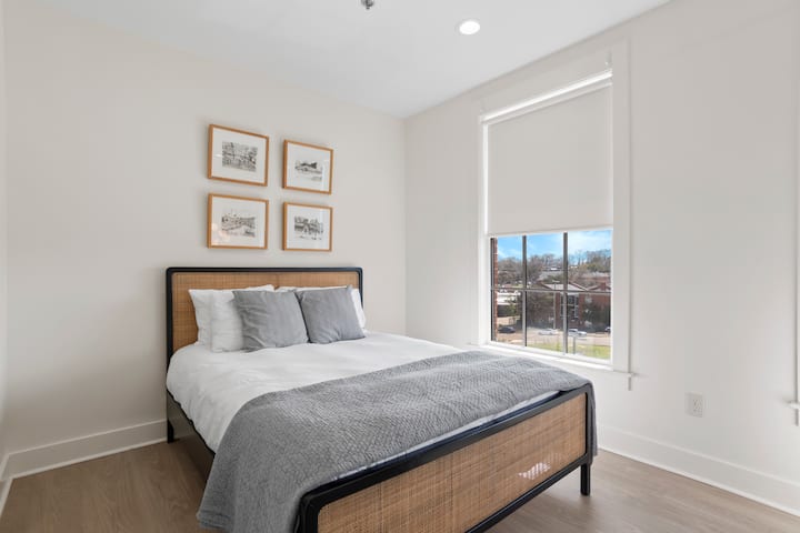 The Downing Loft At Belhaven - Jackson, MS