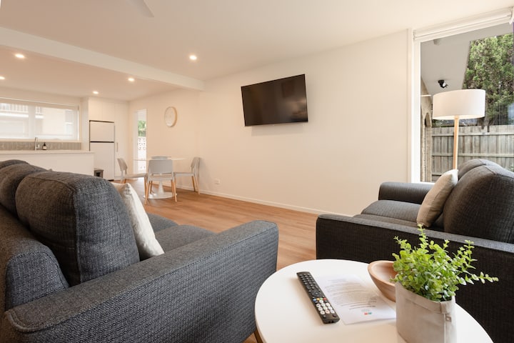 Botanic Racecourse Apartments 2 Bedroom 2 Bathroom - Warrnambool