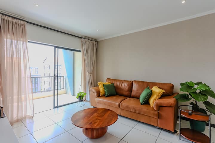 Fourways Luxury Apartment Close Walk To The Mall - Lanseria