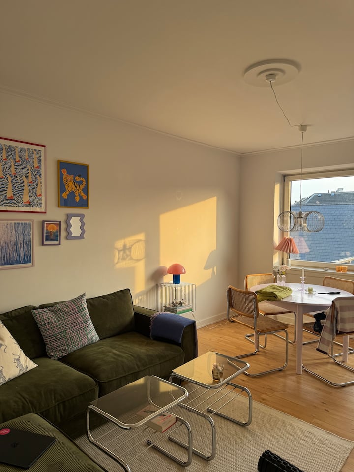 Modern Flat W. Balcony Near Metro & Cafés - Copenhague