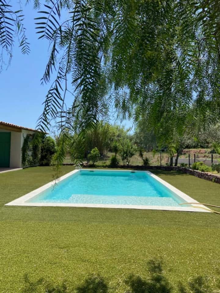Maison Familiale Avec Piscine - Cuers