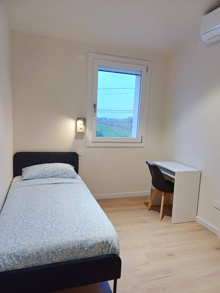 Brand New 2025 Home With Green Space In The City - Padua