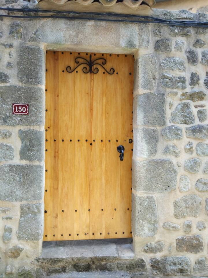 Maison La Tour à Montréal - Largentière