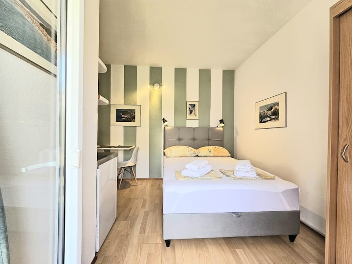 Vidova Gora Studio 2prs.(free Parking) - Bol