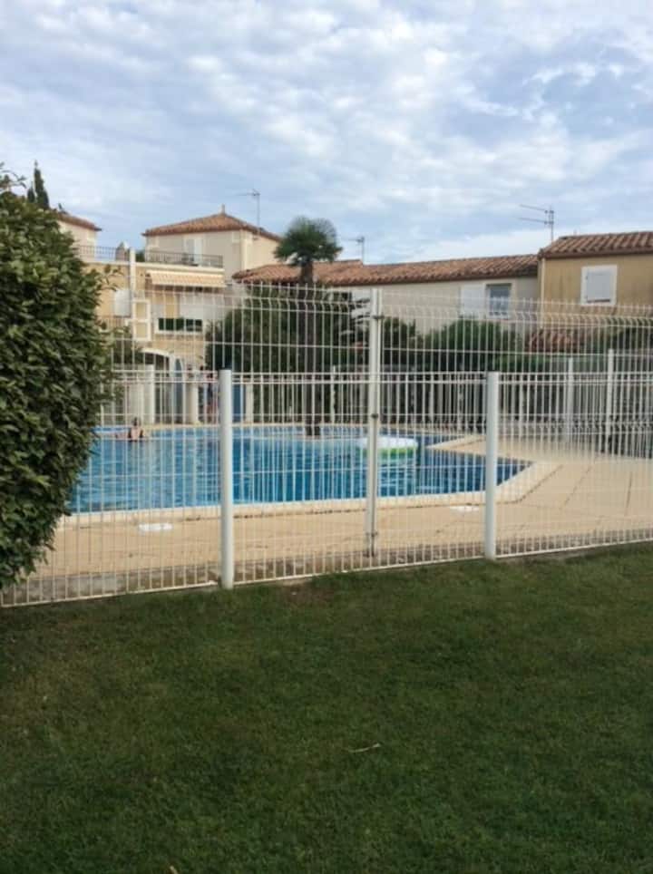 Maison  8 Pers  Dans Res. Piscine Park .Plage - Agde