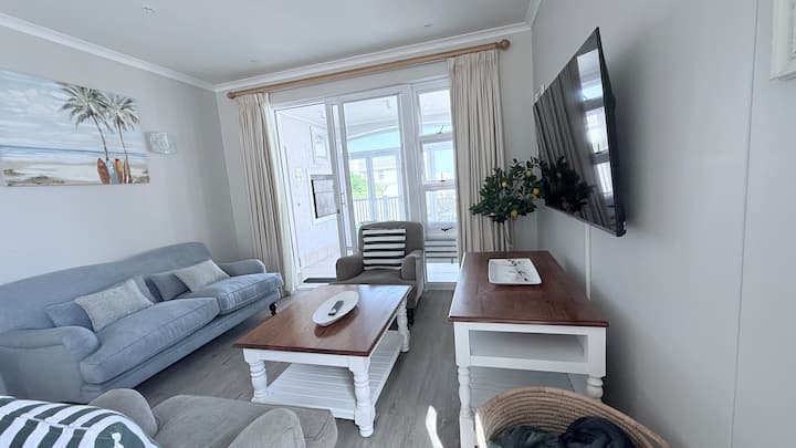 Luxury Villa 15-4 - Mossel Bay