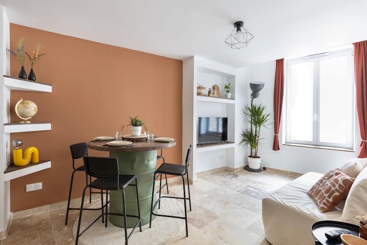 Suite Terre D'ocre - Hypercentre - Wifi - Apt