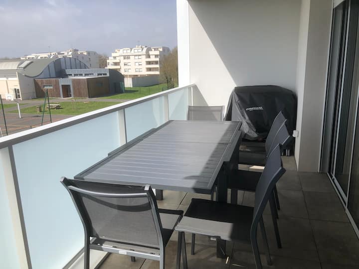 Appartement ÉLégant Avec Loggia & Parking Privé - La Rochelle