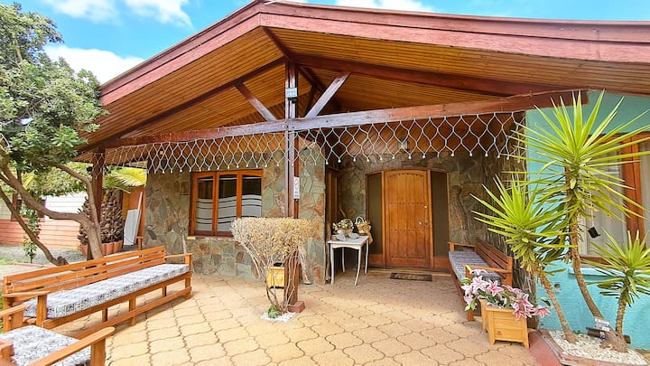 La Casona De Piedra - Centro Chillán - Factura - Chillán