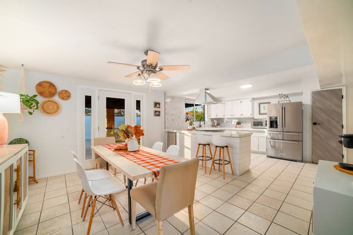 Manzanita Terrace Oasis: 3br W/mountain Views Epic - Casino Del Sol