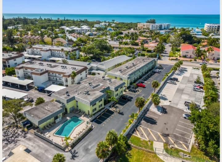 Siesta Sanctuary - Siesta Key, FL