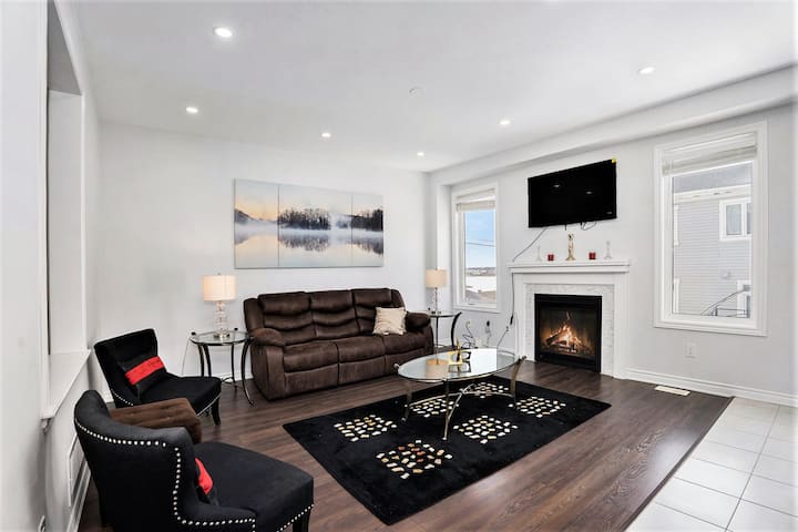 Your Cozy Home Away From Home. - Kanata