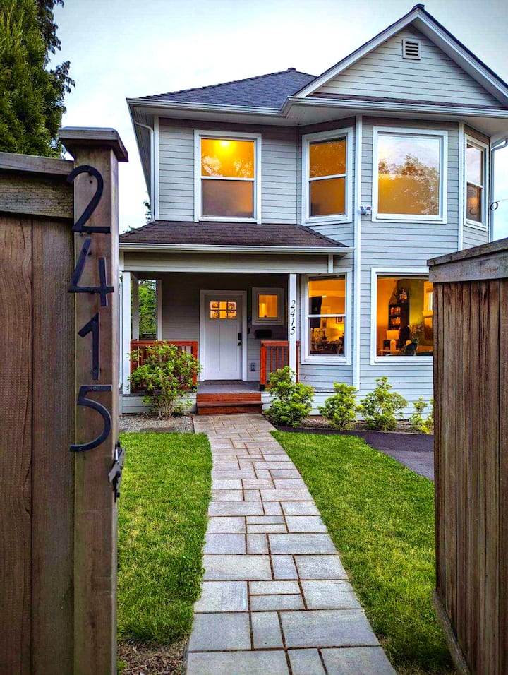 Garden Oasis Near Georgetown/parking/pet Friendly - Seattle, WA