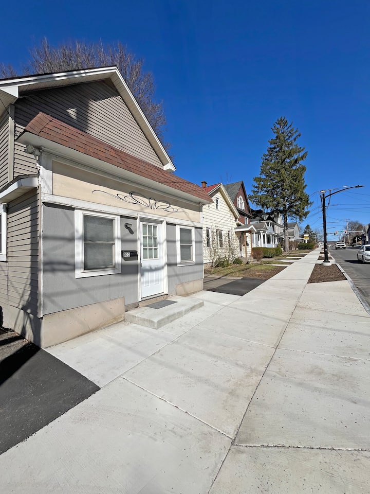 3br House Steps To Suny Cortland - Homer, NY