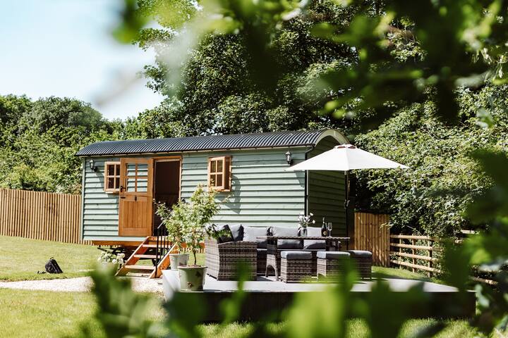 Shepherd's Hut At Lythwood - Shrewsbury